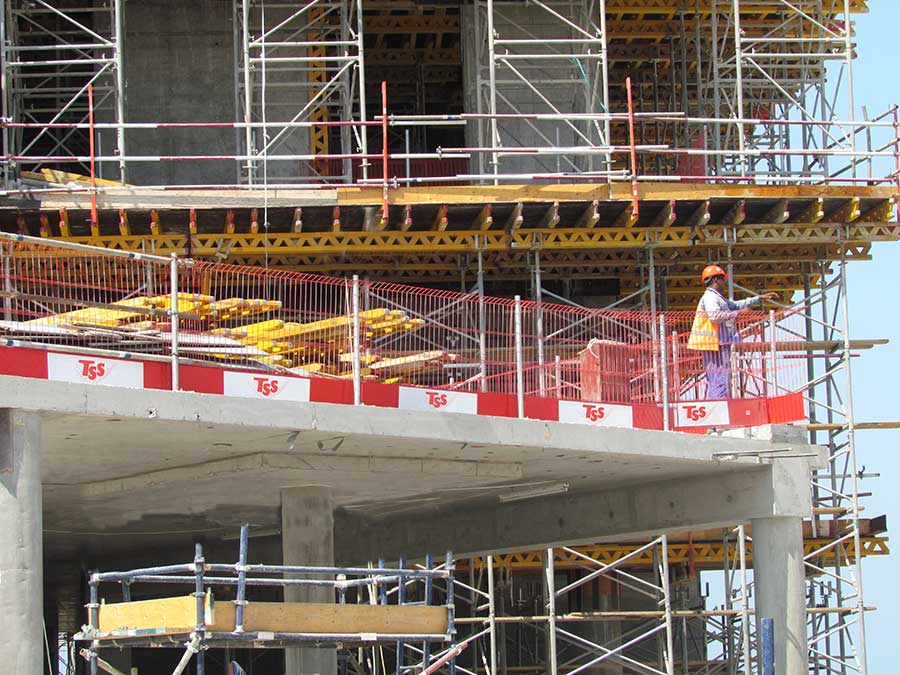 Edge-Protection-SYSTEM-Meshguard-safety-UAE-DUBAI-ABU-DHABI-SHARJAH ...